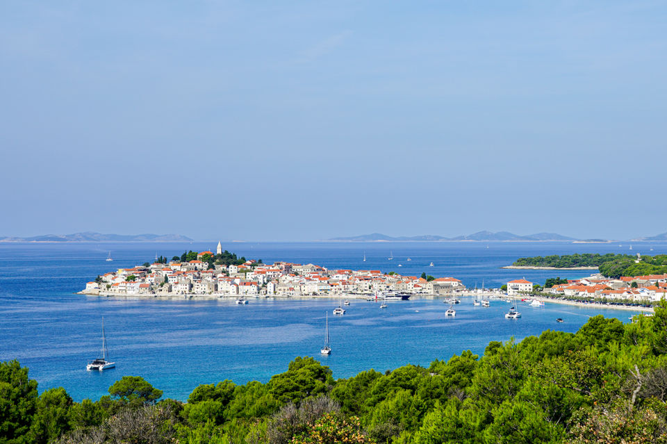 3 Cruceros Pequeños por Costa Dálmata, Croacia - LiveAboard.com