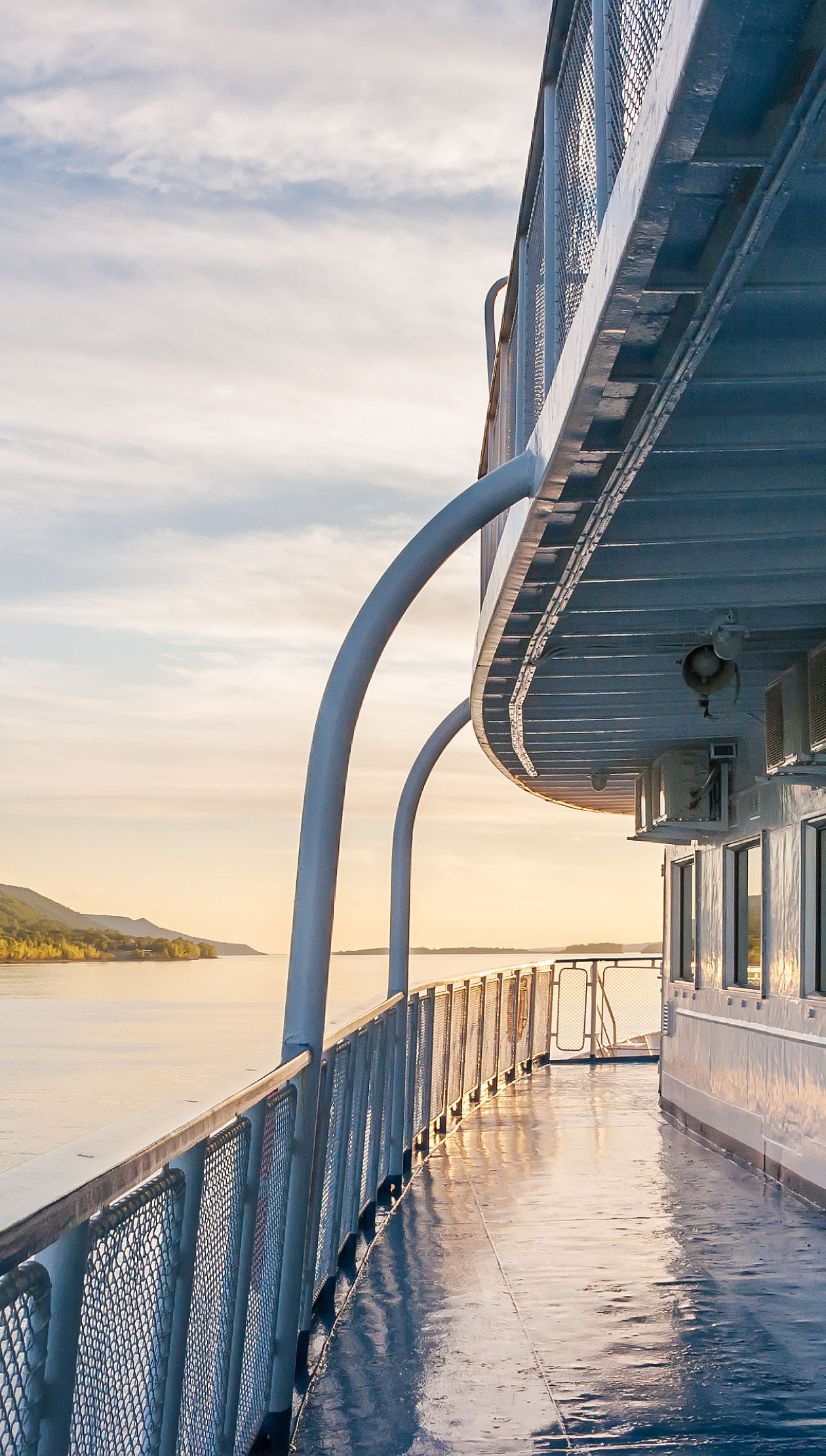 5 River cruises on the Snake - LiveAboard.com