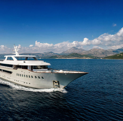 14 Liveaboards in Philippines - LiveAboard.com