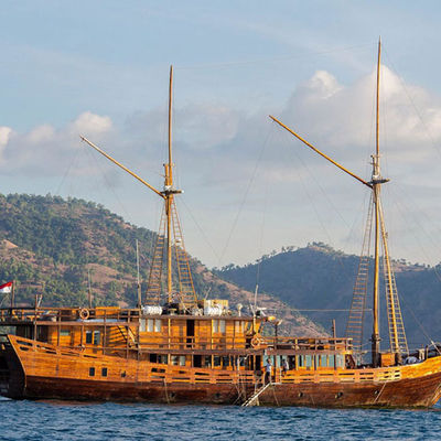 Damai II, Indonesia - LiveAboard.com
