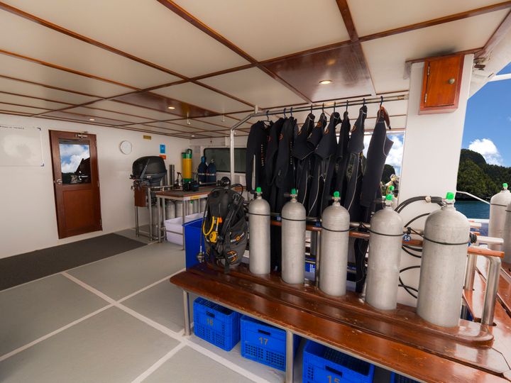 Mermaid II Liveaboard, Indonesia - LiveAboard.com