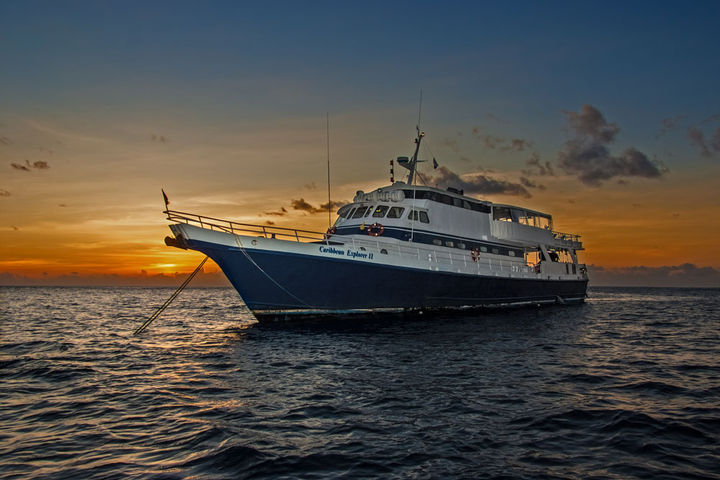 Caribbean Explorer II, St Maarten - LiveAboard.com