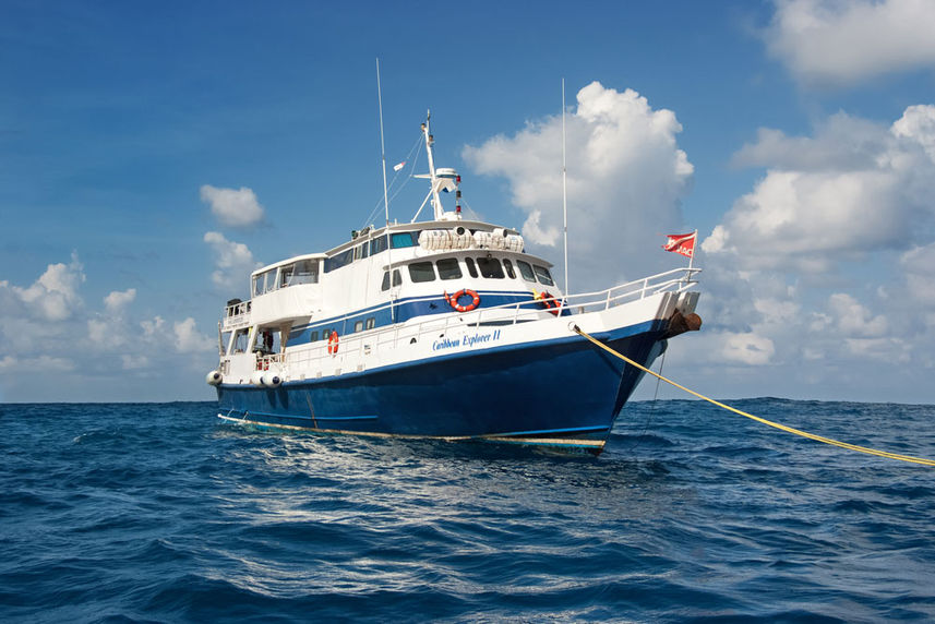 Caribbean Explorer II, St Maarten - LiveAboard.com