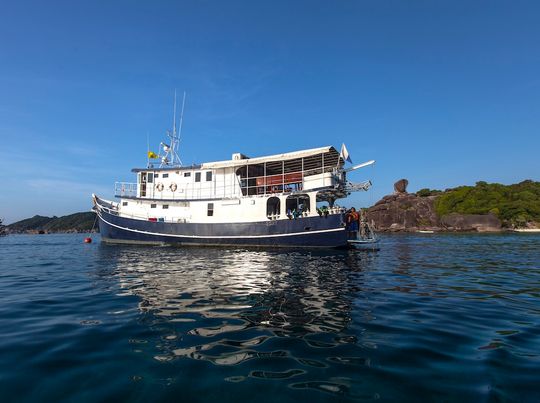 Giamani, Thailand - LiveAboard.com