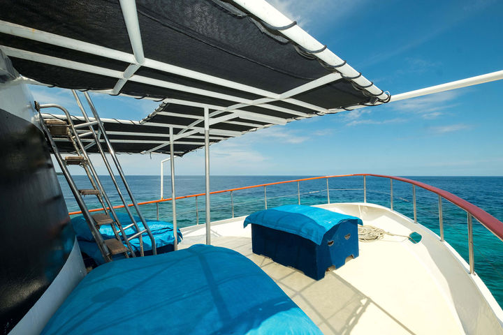 Febrina, Papua New Guinea - LiveAboard.com