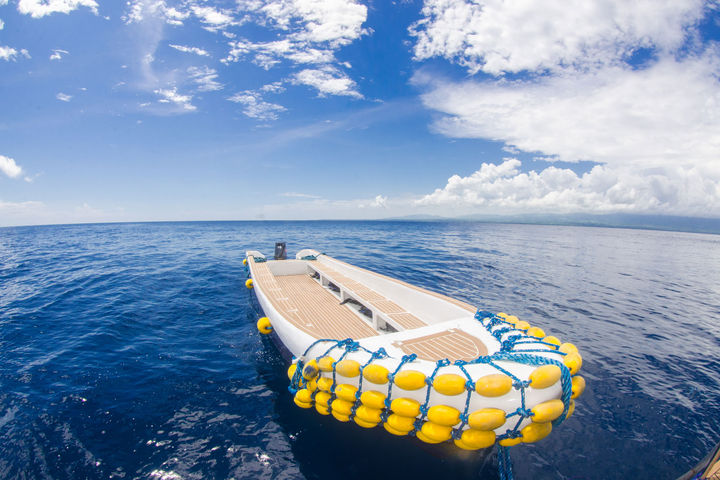 Seadoors, Philippines - LiveAboard.com