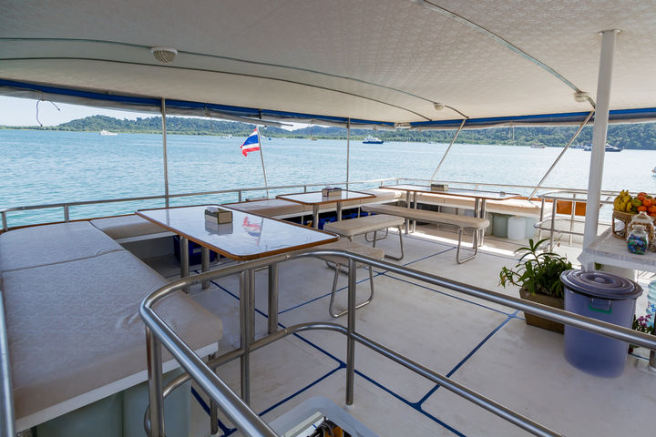 Pawara, Thailand - LiveAboard.com