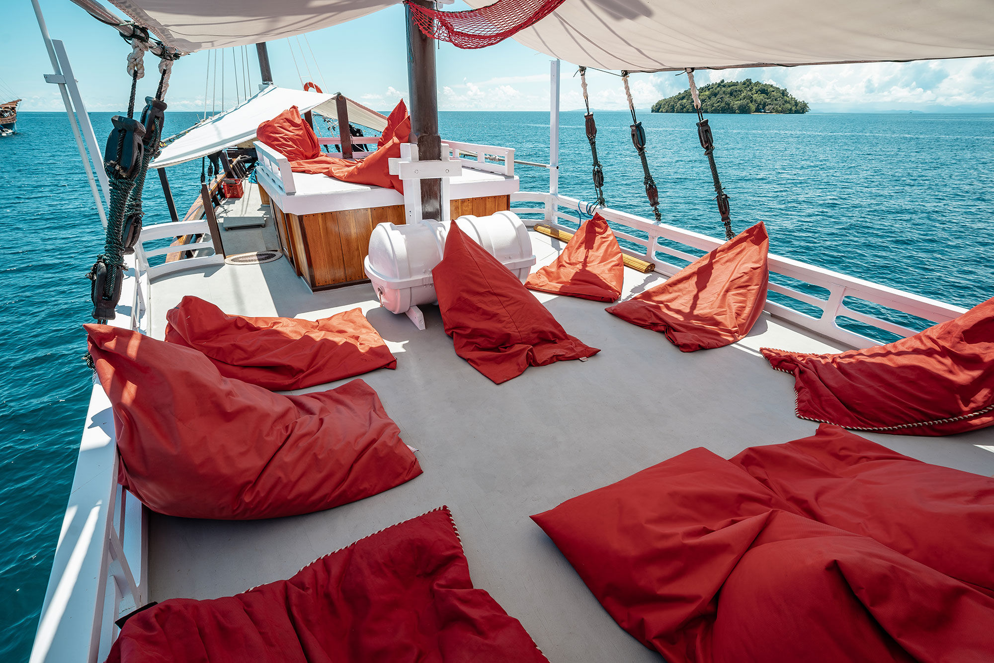 Kira Kira Liveaboard, Indonesia - LiveAboard.com