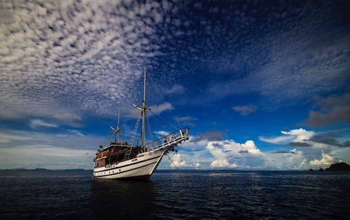 Lady Denok, Indonesia - LiveAboard.com