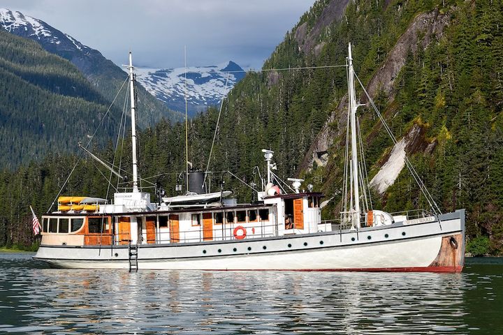 Westward Cruise Ship, Alaska - LiveAboard.com
