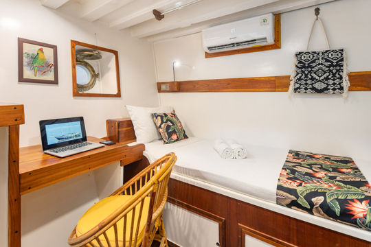 Seahorse Liveaboard, Indonesia - LiveAboard.com