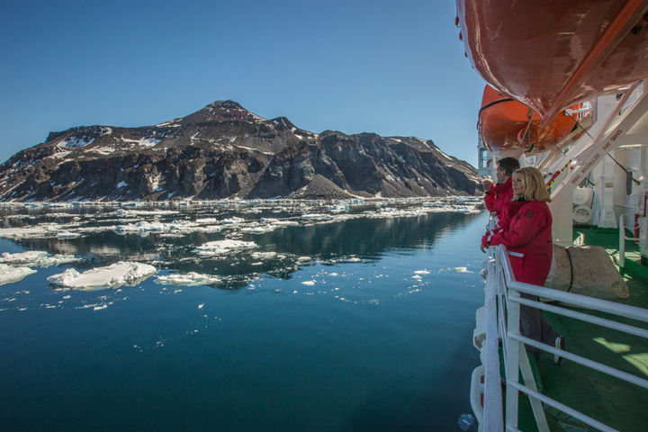 Expedition Cruise Ship, Antarctica - LiveAboard.com