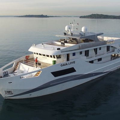 Gaia Love, Indonesia - LiveAboard.com