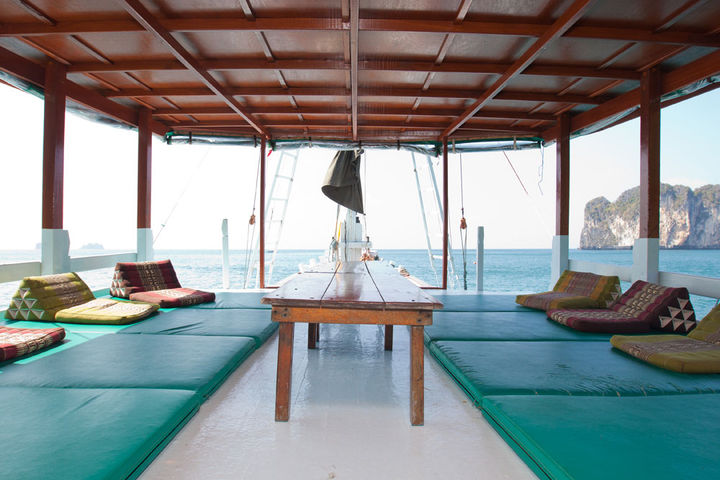 Merdeka 3, Thailand - LiveAboard.com