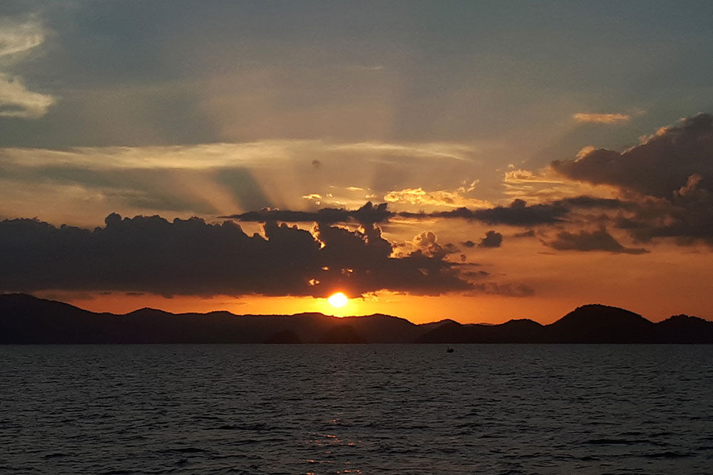 Merdeka 3, Thailand - LiveAboard.com