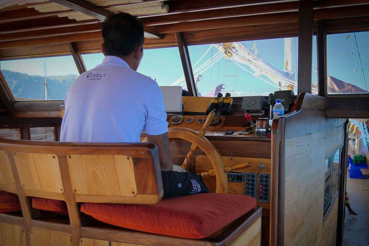 Wisesa, Indonesia - LiveAboard.com