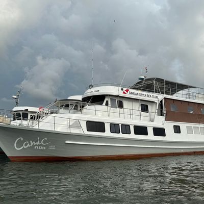 Camic, Thailand - LiveAboard.com