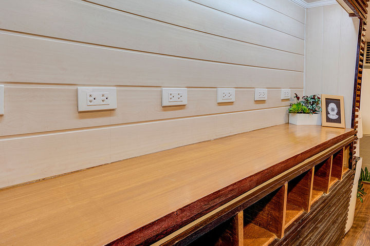 Resolute Liveaboard, Philippines - LiveAboard.com