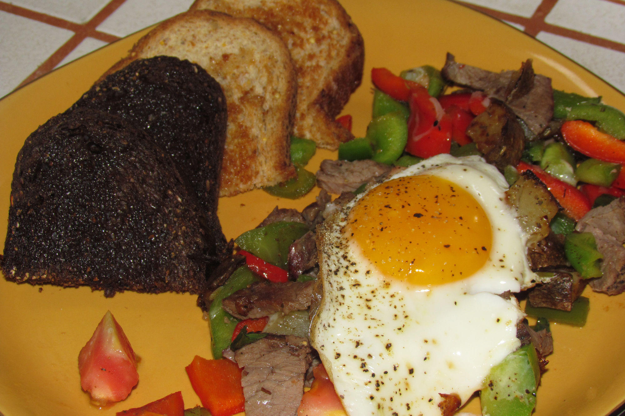 Zeppelin Liveaboard, Honduras - LiveAboard.com