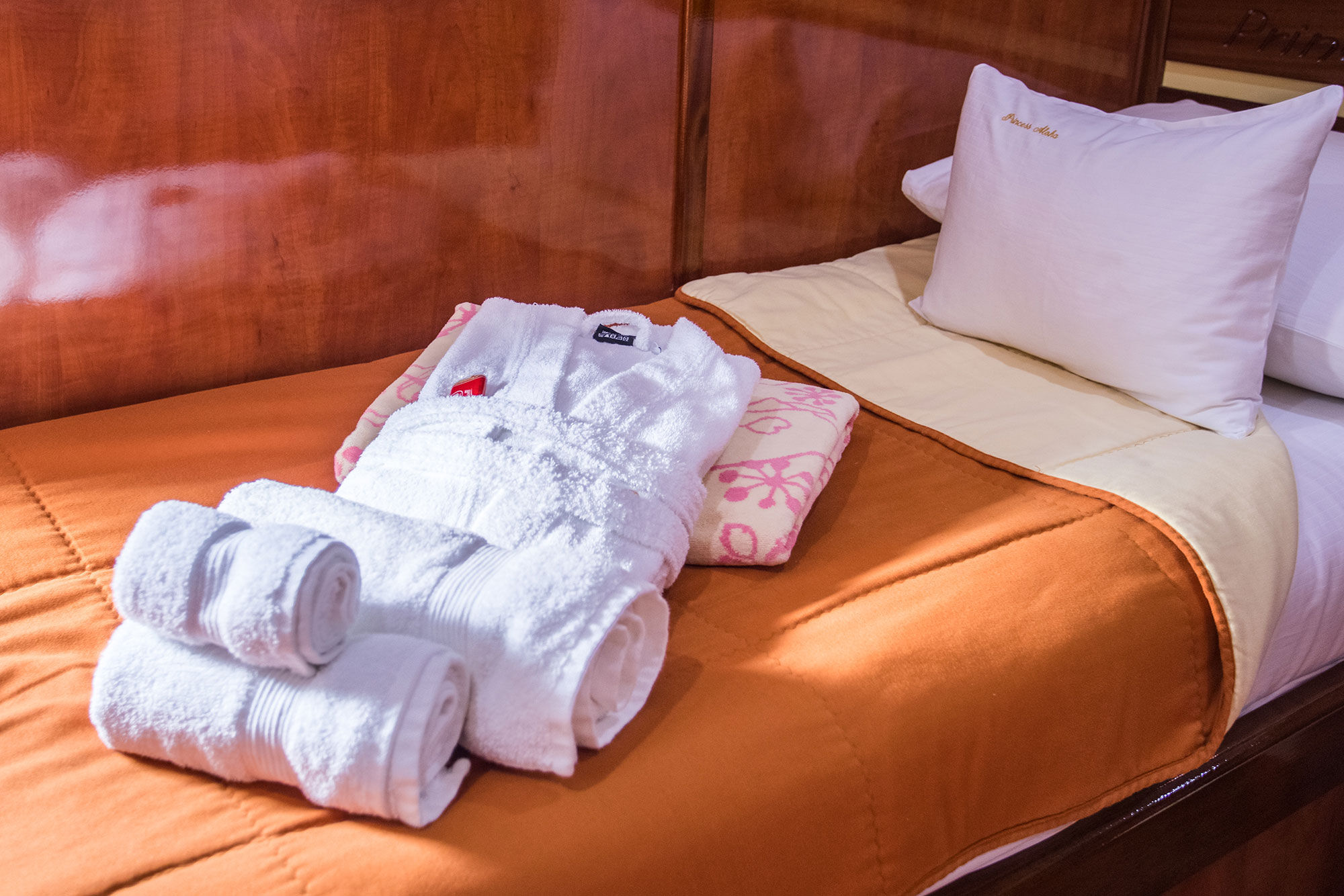 Princess Aloha Cruise Ship, Croatia - LiveAboard.com