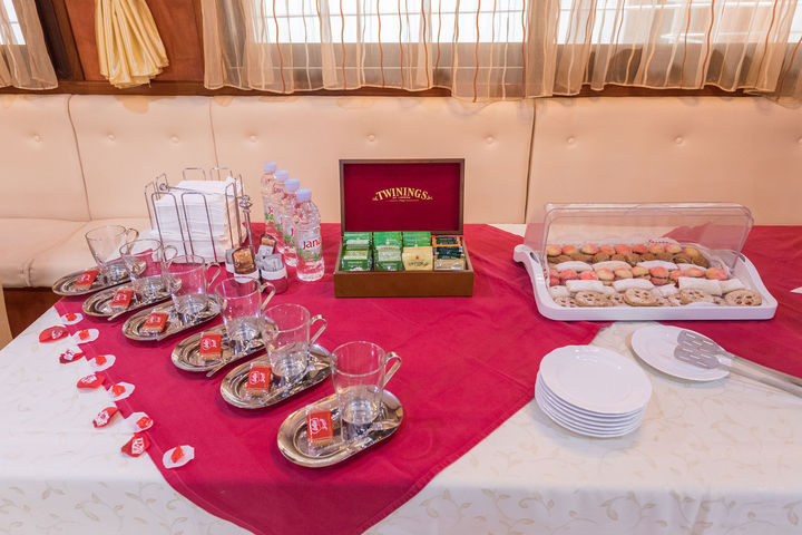 Princess Aloha Cruise Ship, Croatia - LiveAboard.com