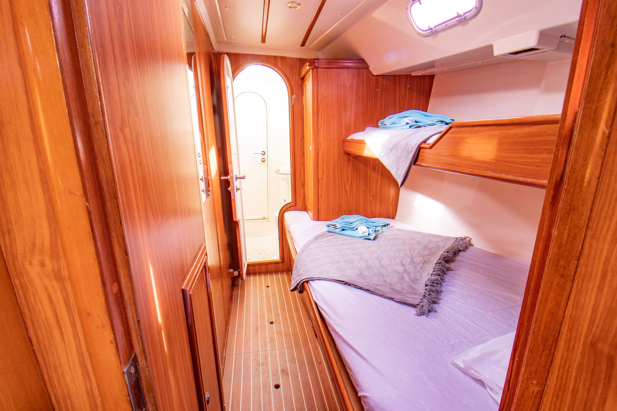 Christianna VII Cruise Ship, Greece - LiveAboard.com