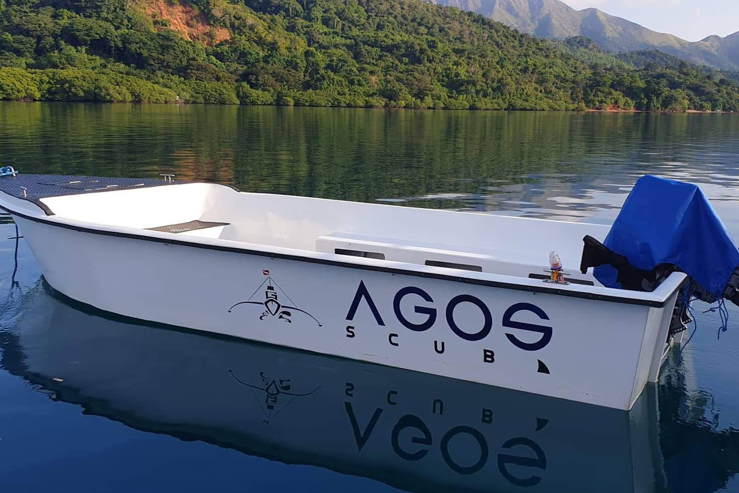 Agos Liveaboard, Philippines - LiveAboard.com