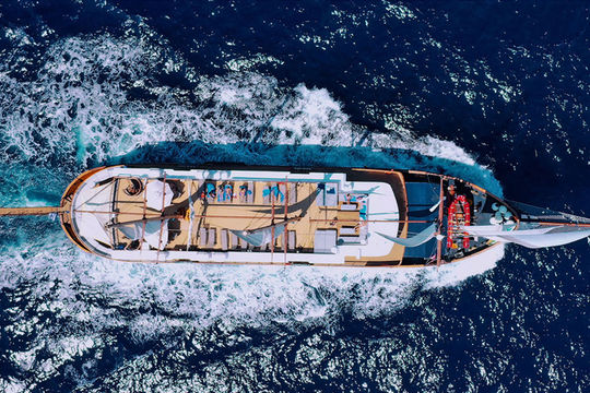 Galileo Yacht, Greece - LiveAboard.com