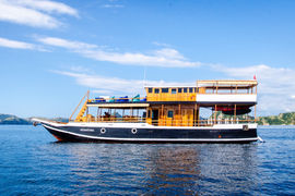 LiveAboard.com: Compare & Book 314 Liveaboards with 23,523 Cruises ...