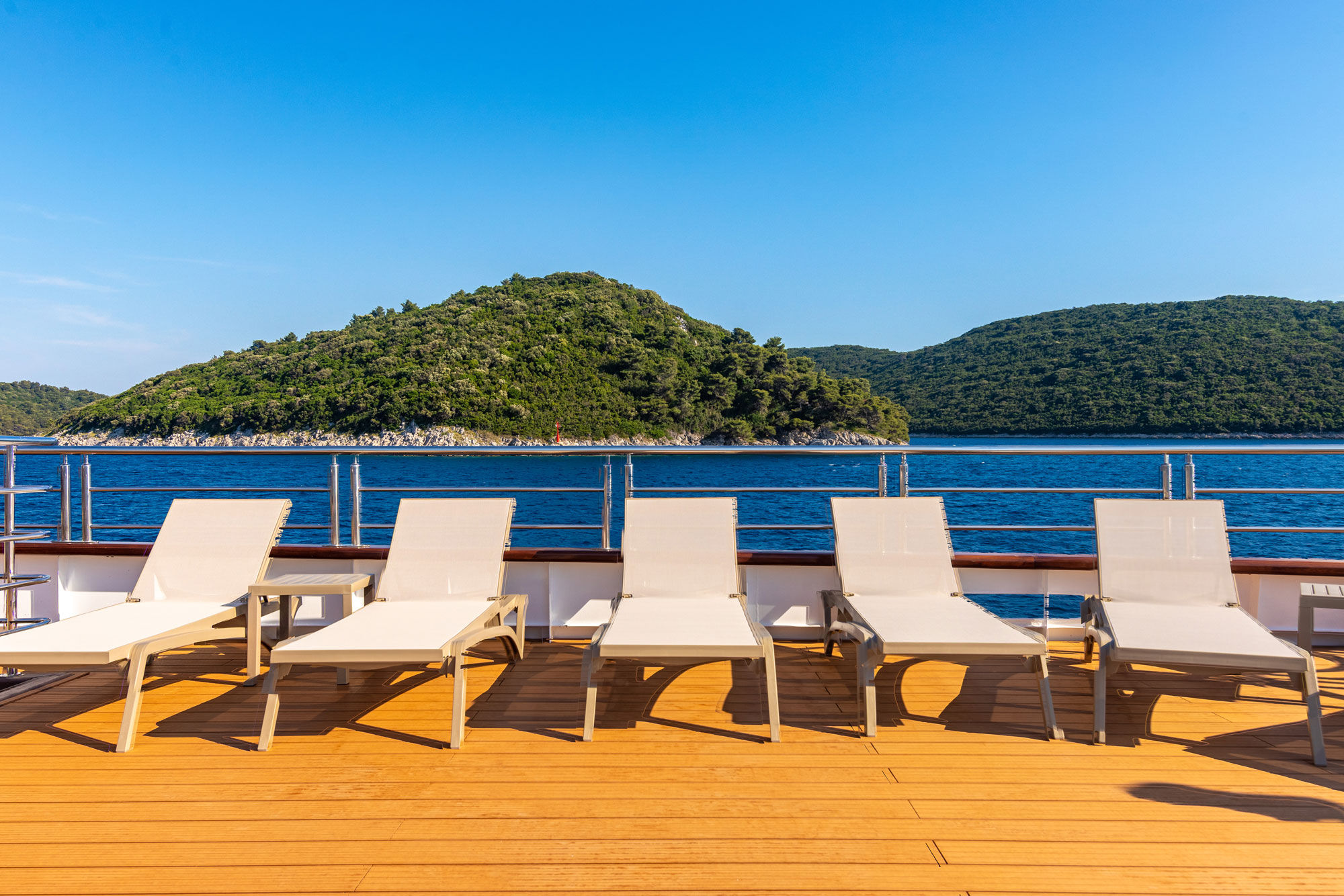 Symphony Cruise Ship, Croatia - LiveAboard.com