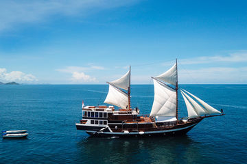 79 Liveaboards in Indonesia - LiveAboard.com