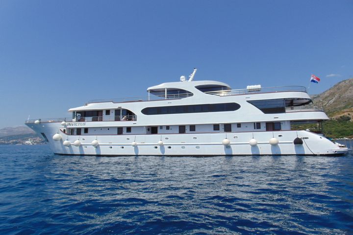 Invictus Cruise Ship, Croatia - LiveAboard.com