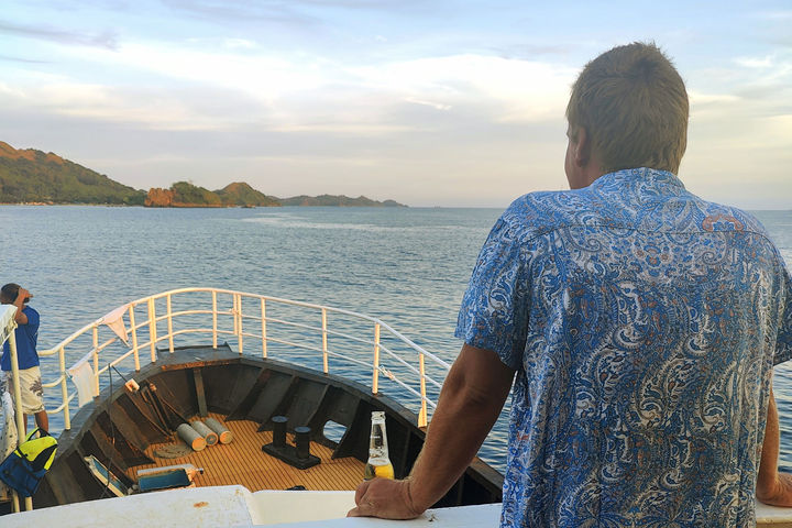 Navis 1 Liveaboard, Philippines - LiveAboard.com