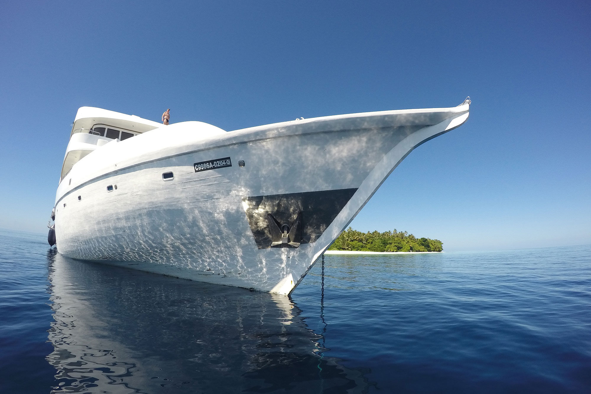 Ocean One Liveaboard, Maldives - LiveAboard.com