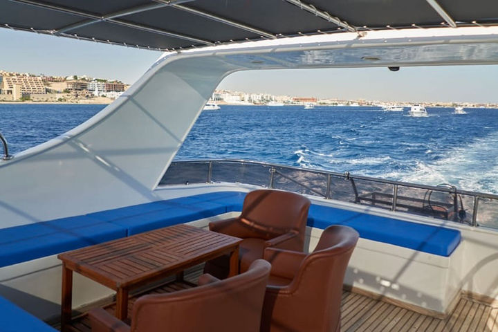 Iceberg Liveaboard, Egypt - LiveAboard.com