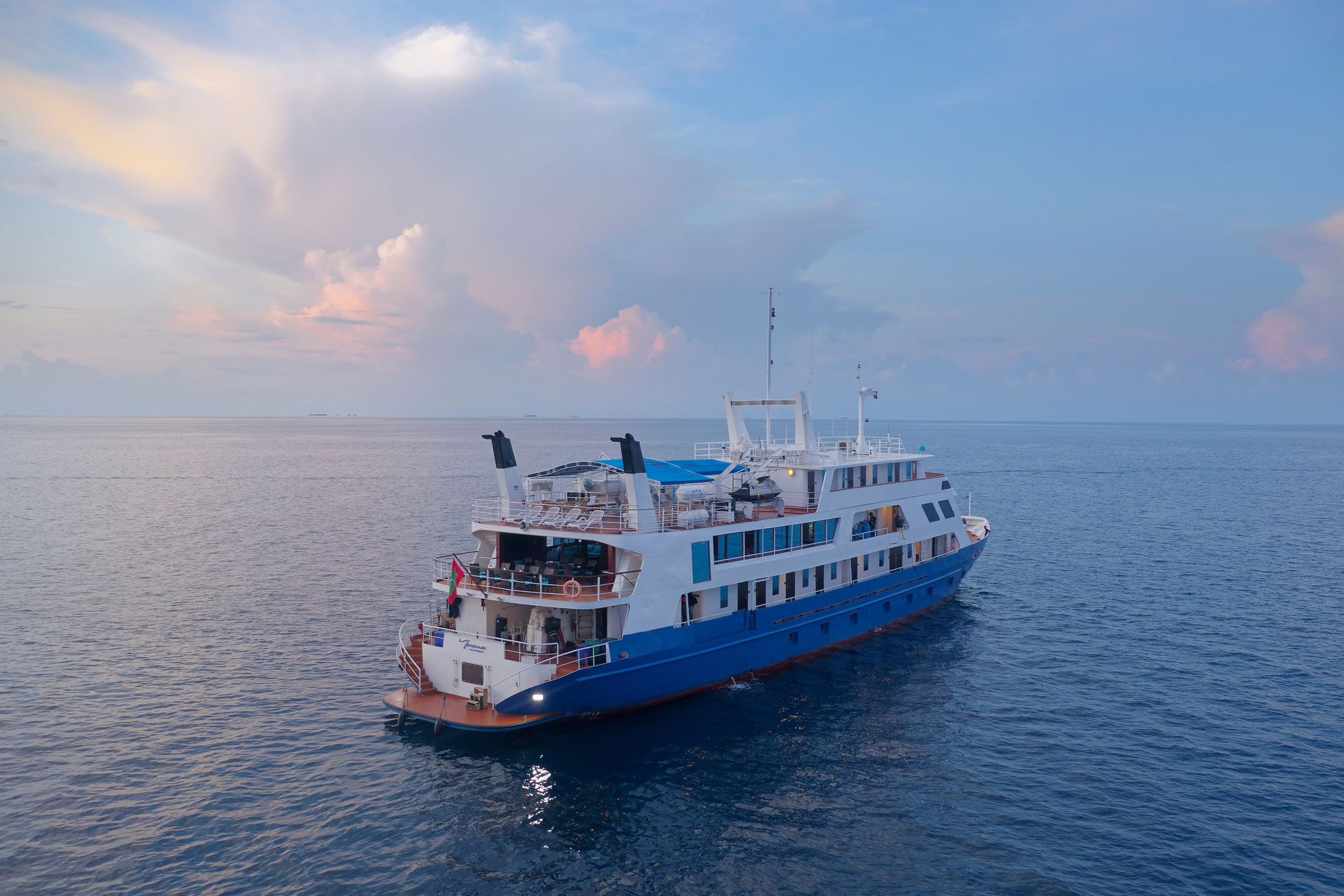 Yasawa Princess Cruises Cruise Ship, Maldives - LiveAboard.com
