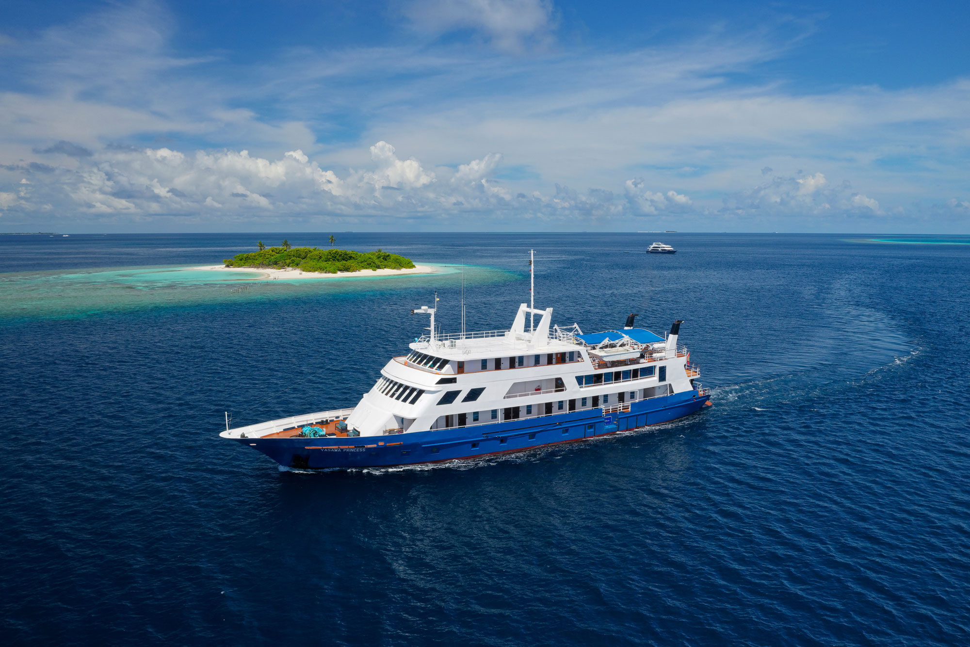 Yasawa Princess Cruises Cruise Ship, Maldives - LiveAboard.com