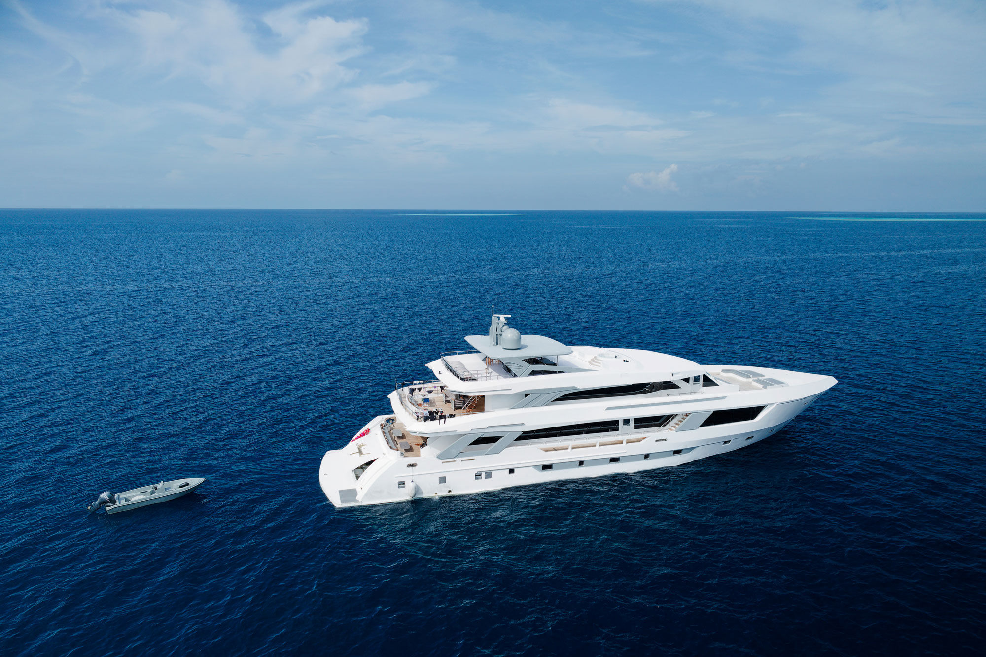 Ariyal Liveaboard, Maldives - LiveAboard.com