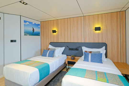 Ariyal Liveaboard, Maldives - LiveAboard.com