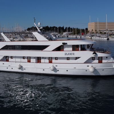 Elixir Cruise Ship, Croatia - LiveAboard.com