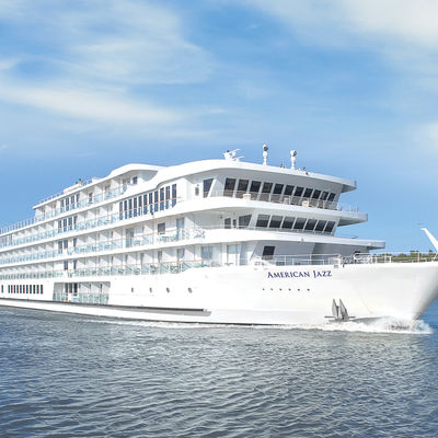 American Jazz, Snake, and more - LiveAboard.com