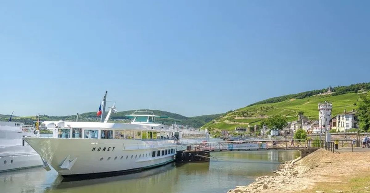 MS Monet, Rhine, and more - LiveAboard.com